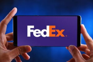 Why is FedEx Tracking Not working /Updating (Reasons & Solutions ...